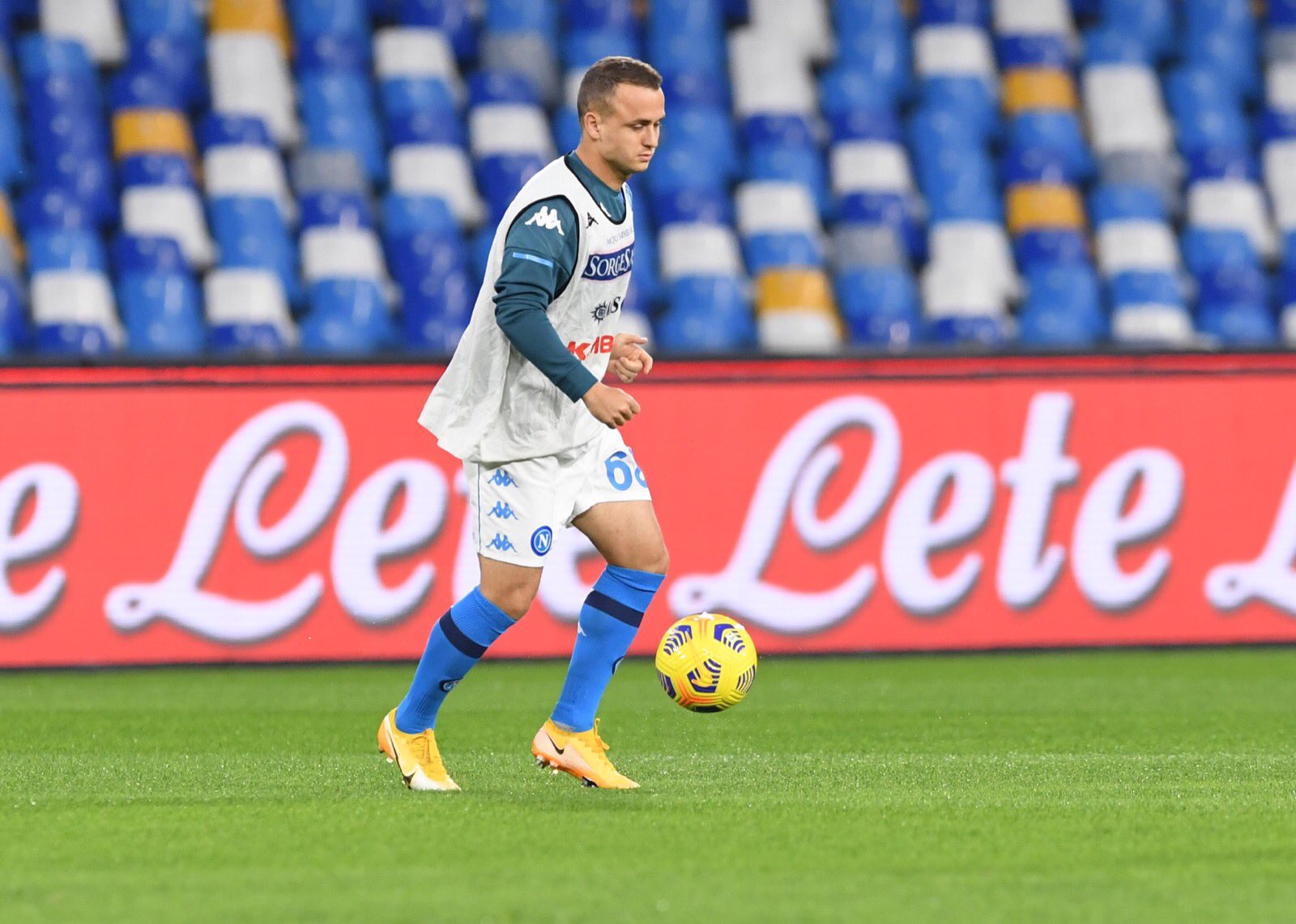 Sky: formazione obbligata per il Napoli contro il Granada - ilNapolista Sky: formazione obbligata per il Napoli contro il Granada - ilNapolista