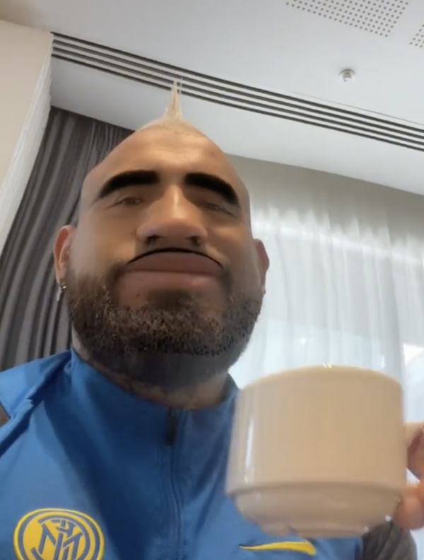 Vidal è il re di TikTok tra sfide e balli - il Napolista