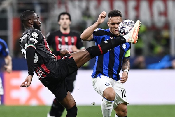 Tra Milan e Inter c'è un abisso. Altro che on fire, il Milan è un ...
